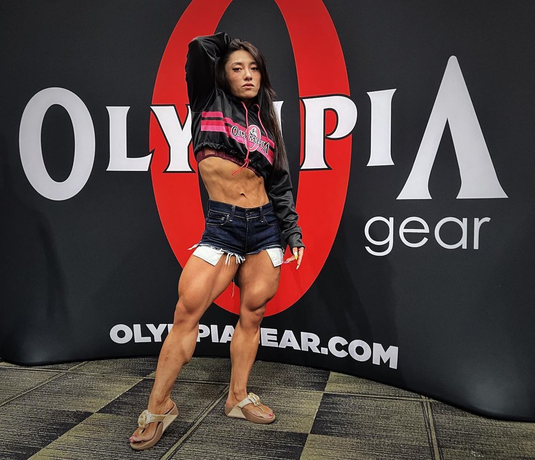 Olivia Biàn Ruìyīng (280808608)