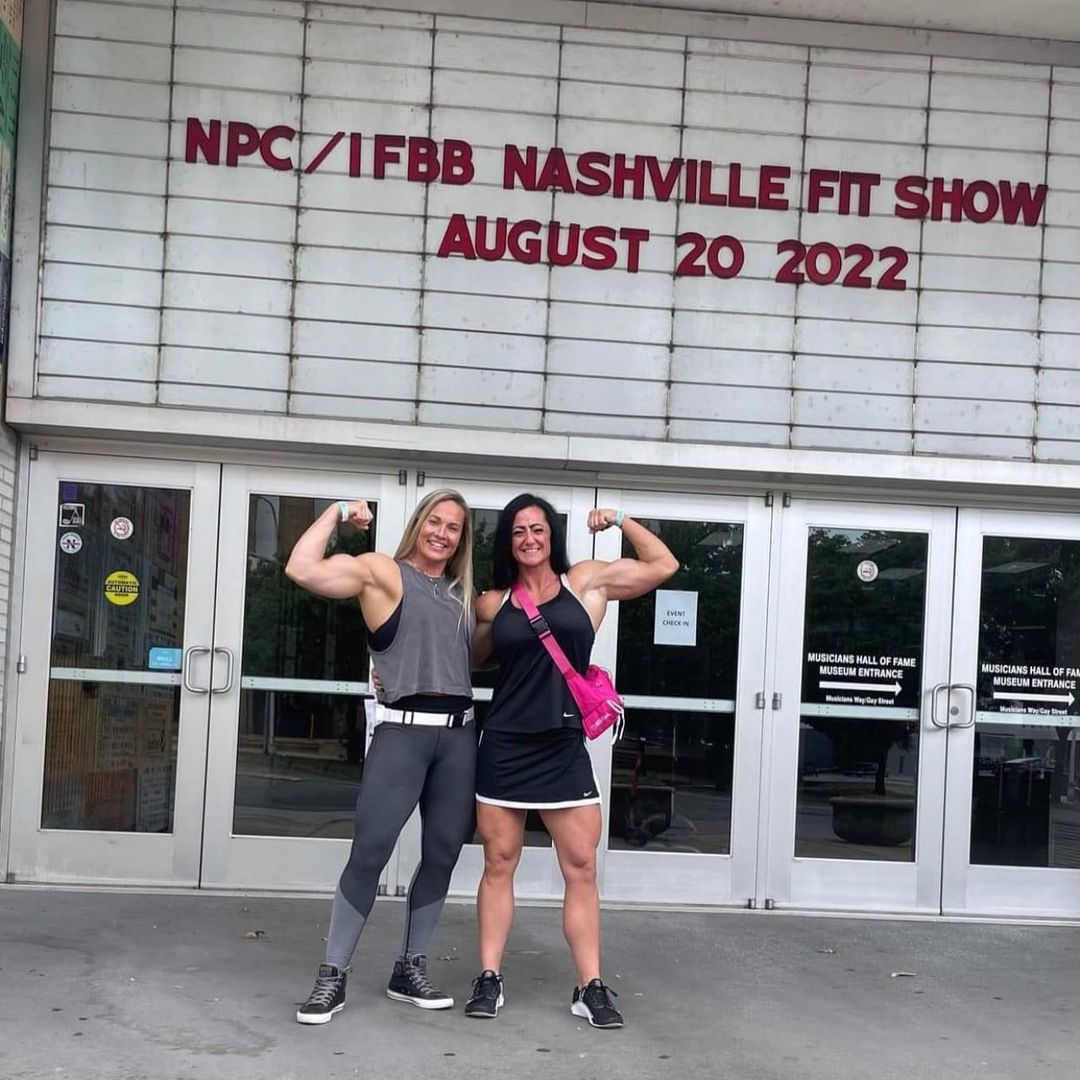 Jennifer Faccinto, Silvia Hammontree