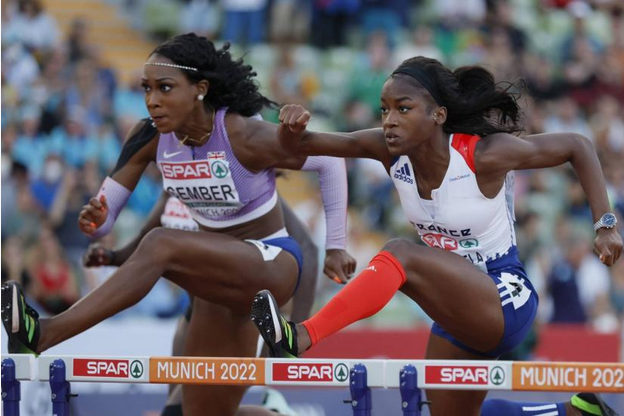 Cindy Sember, Cyréna Samba-Mayela