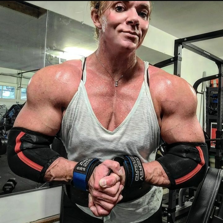 Jessica Martin (jessimartin1815)