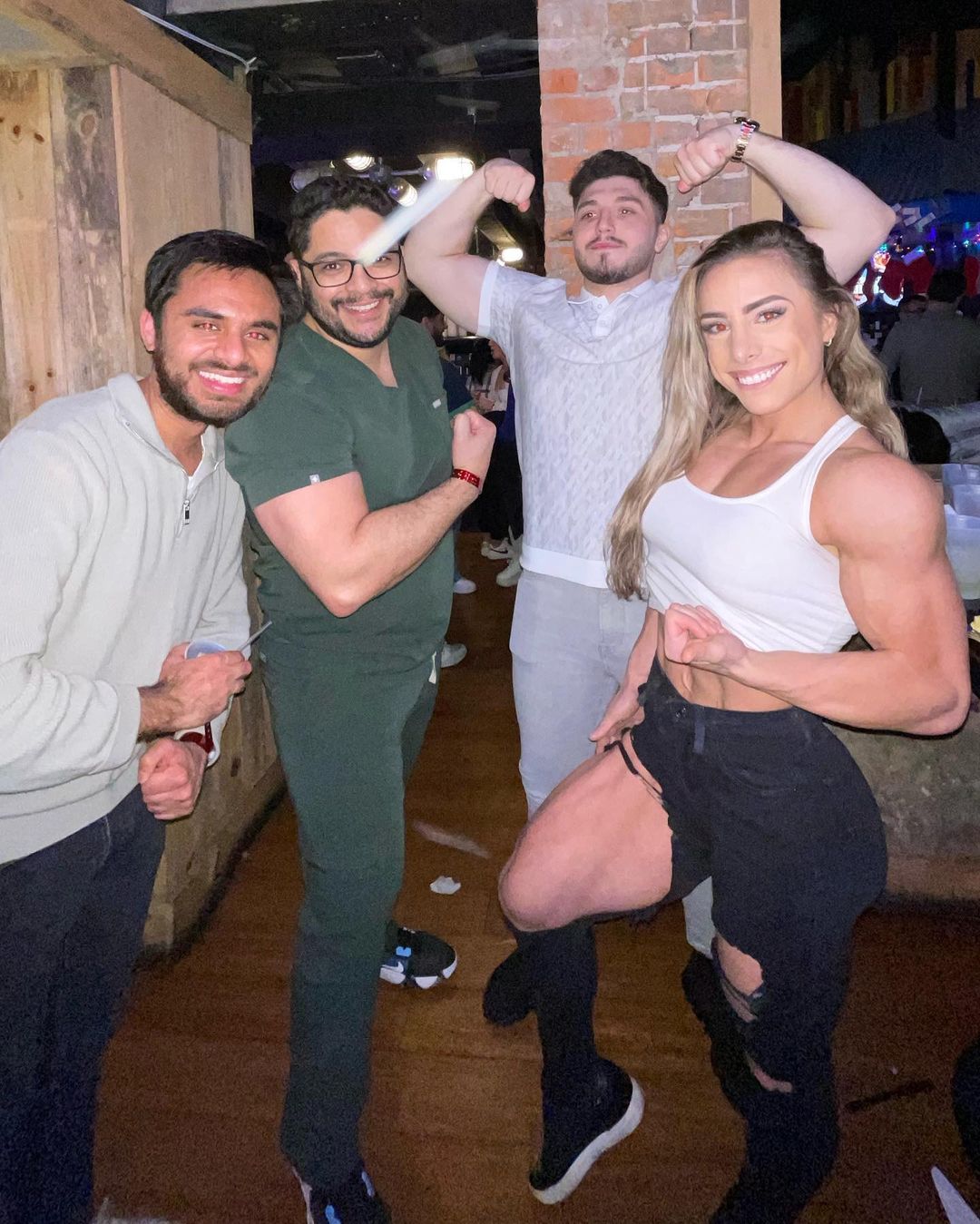 Marissa Andreou (Andrews) (marissaminibeast)