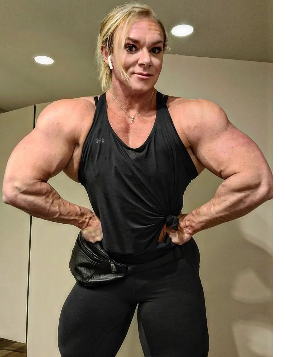 Jessica Martin (jessimartin1815)