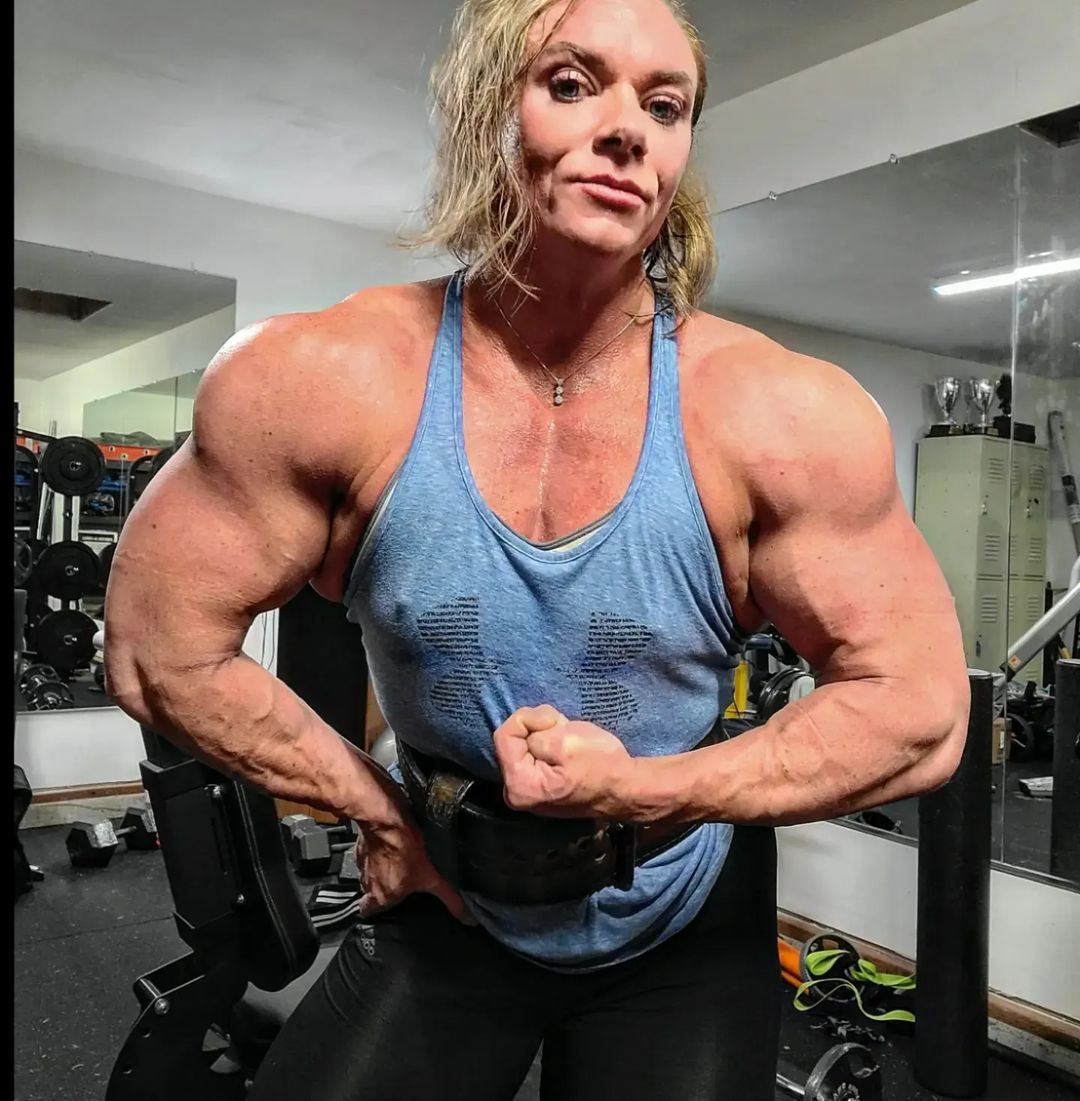 Jessica Martin (jessimartin1815)