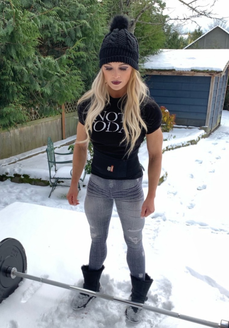 Renata Freundlich (@reny21g)