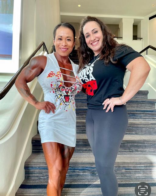 Amy Richardson, Jackie Roxanne