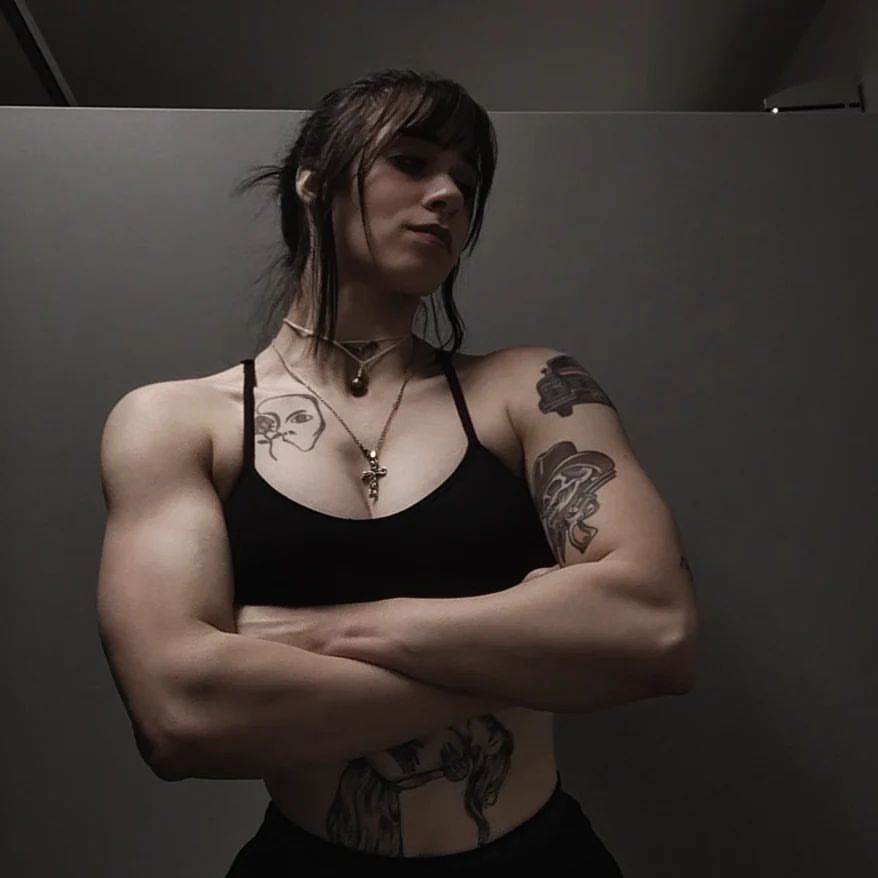 Hannah (hannah.folk)