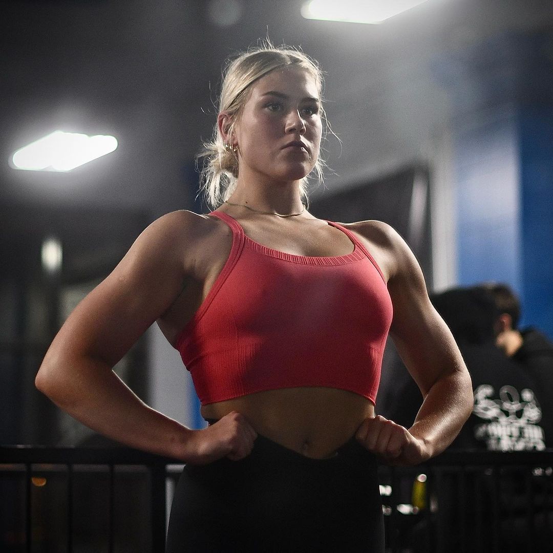Olena Sadovska (Zena Sterling)