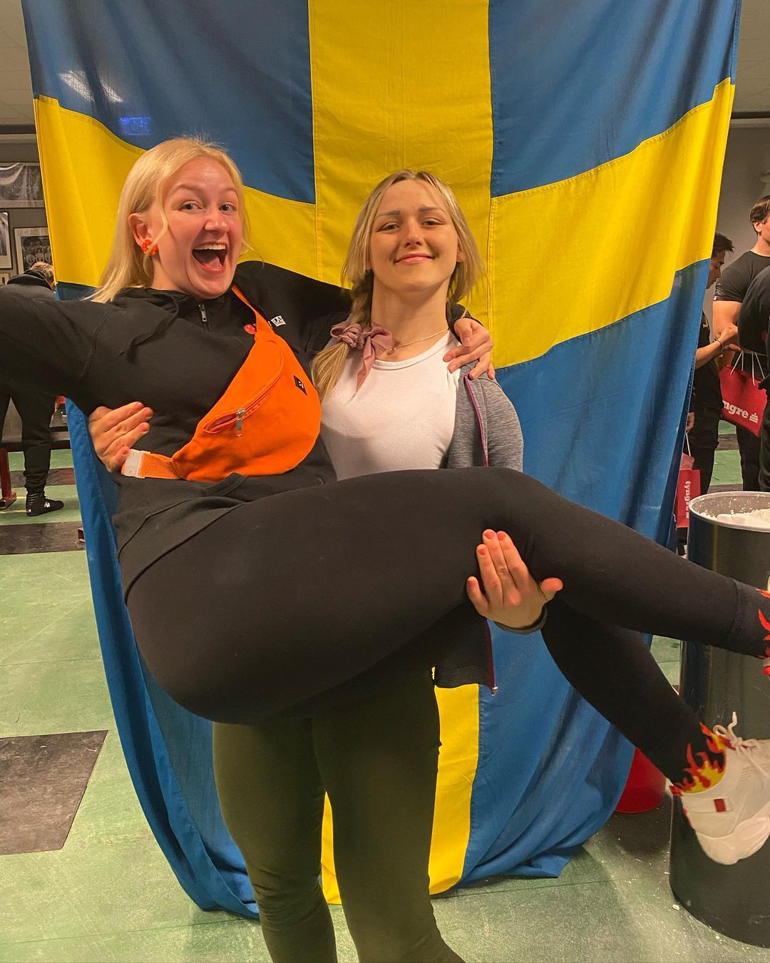 Ellen Åkesson, Malin Grönqvist