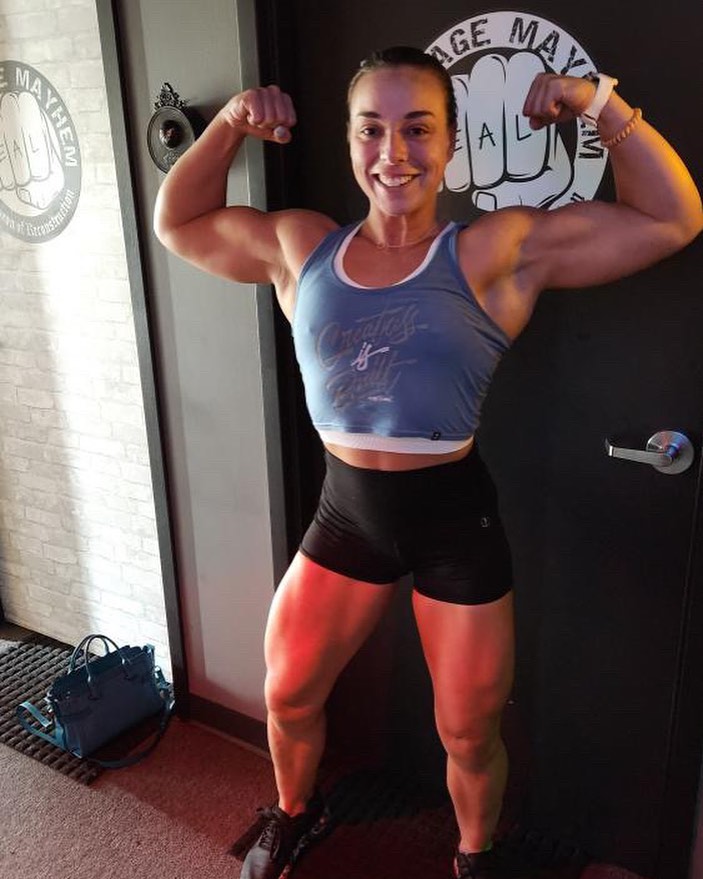 Julia Di Pompeo (Champlin)