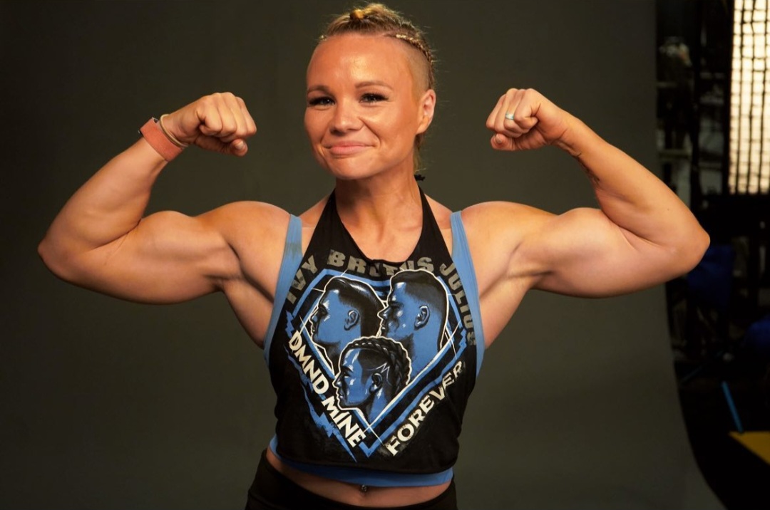 Emily Andzulis (Ivy Nile)