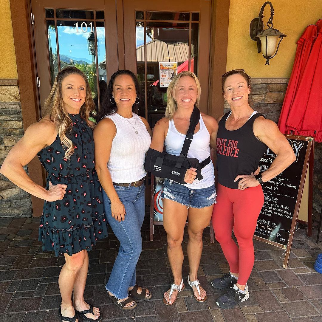 Shelace Shoemaker, Sjanna Vosdoganis, Jen Hylin Vittori, Gina Palma