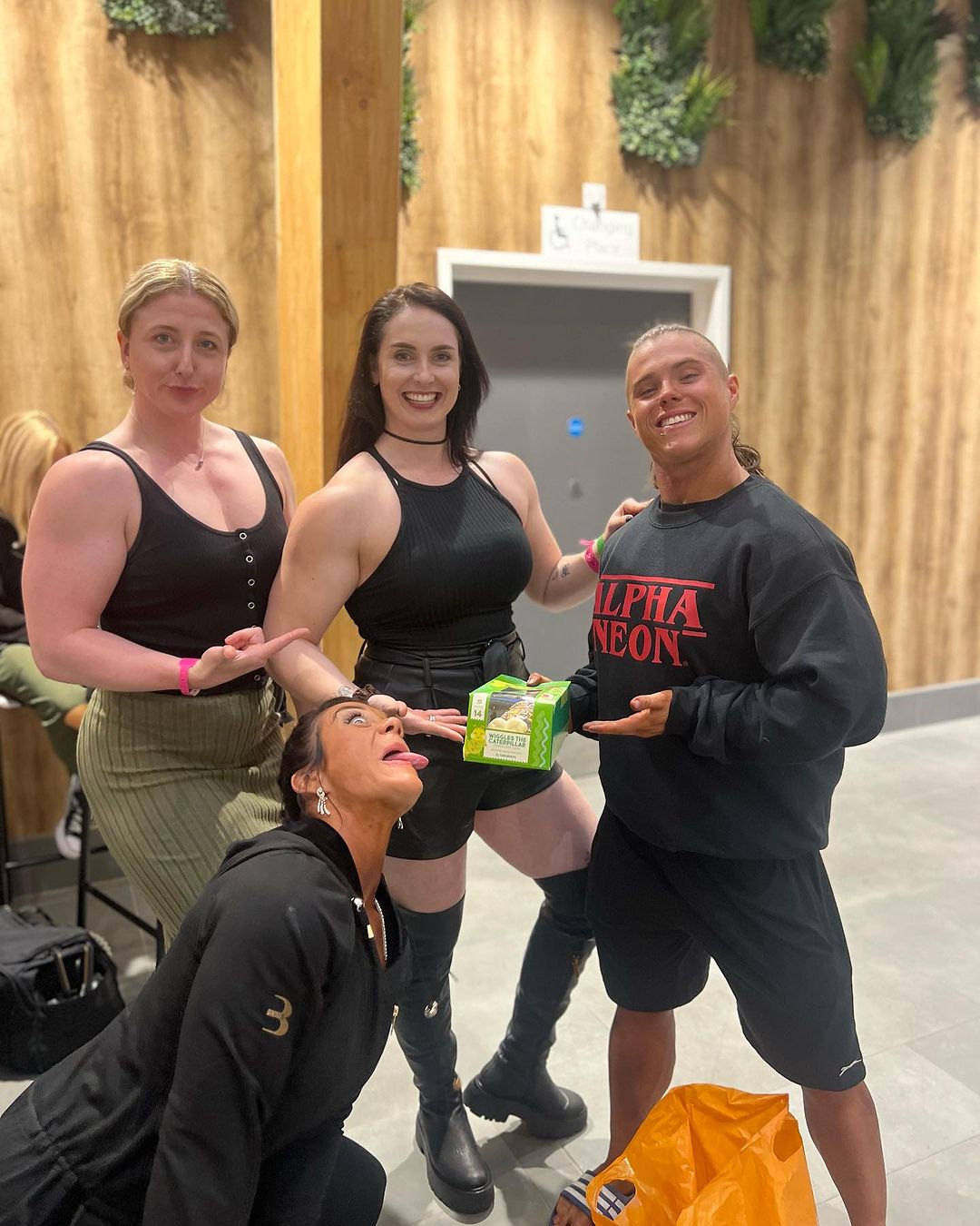 Penelope Pickin, Deborah Baker