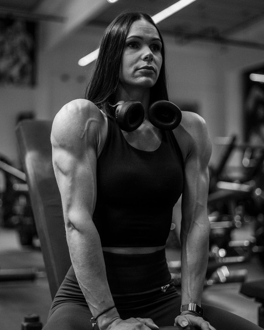 Alexandra Bossanyi ( _alexa_boss)