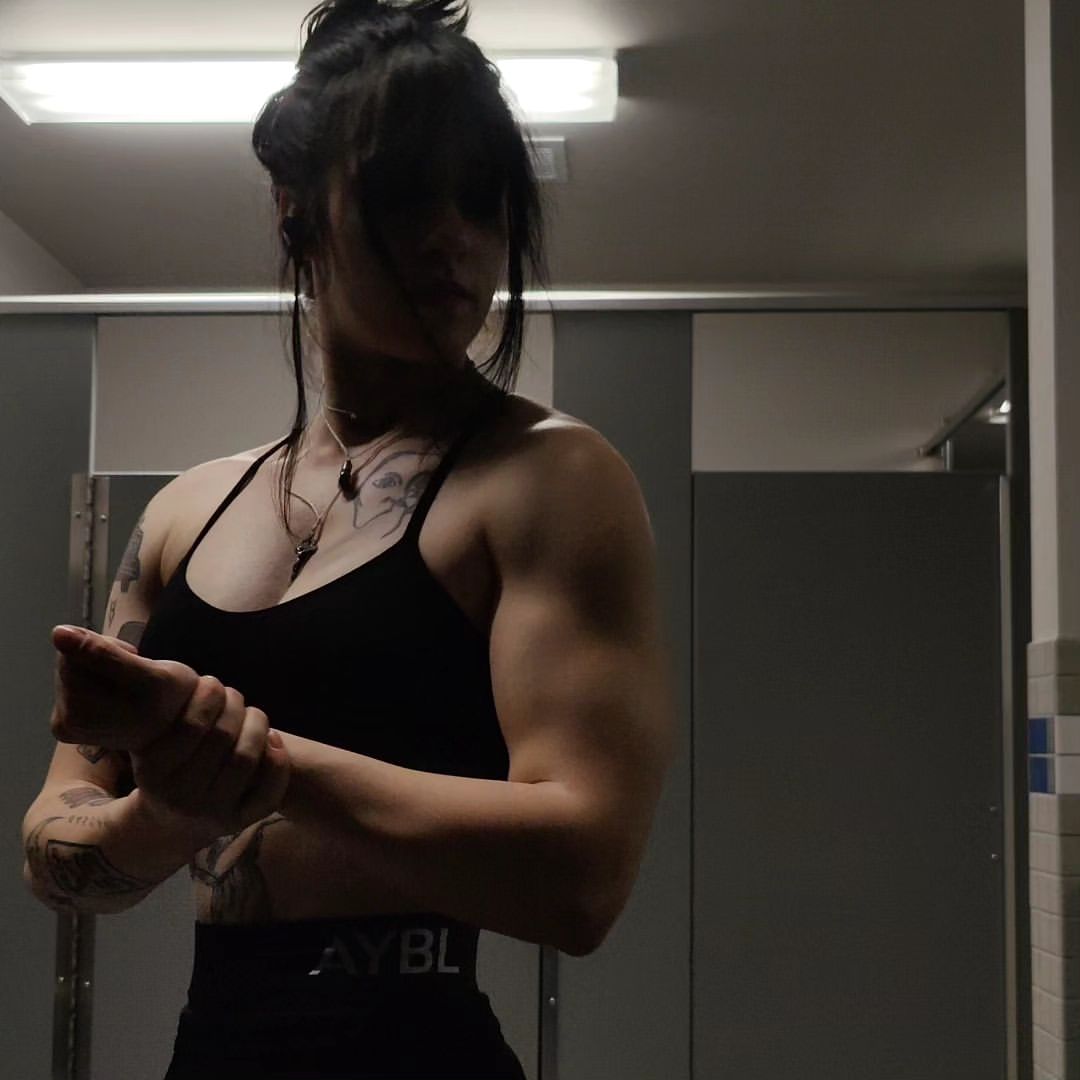 Hannah (hannah.folk)