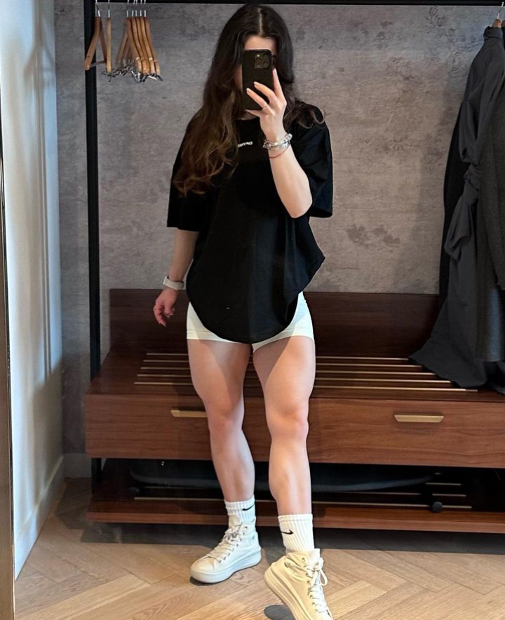 Ariane Alice (arianealicee)