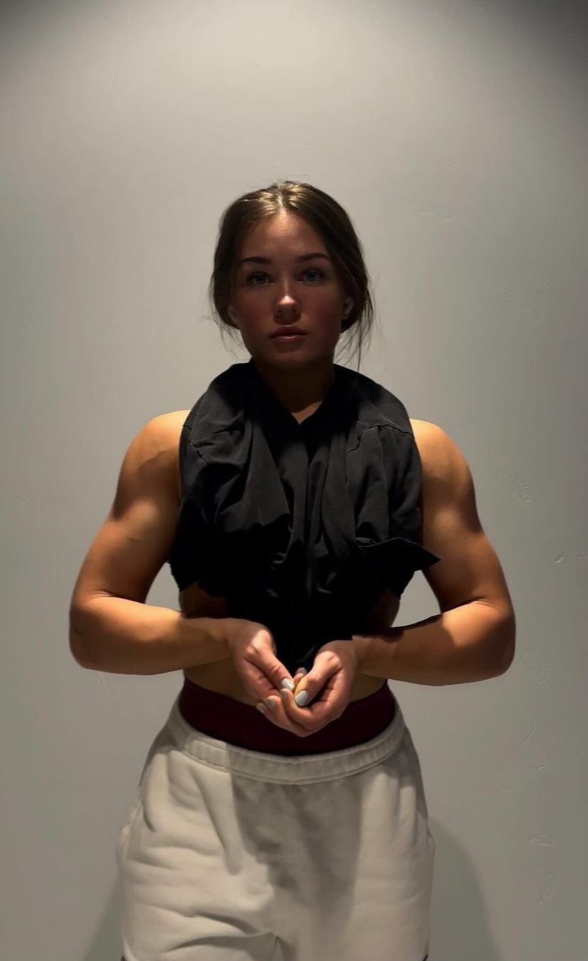 Ashlin Loftus (ashlin.fitness)