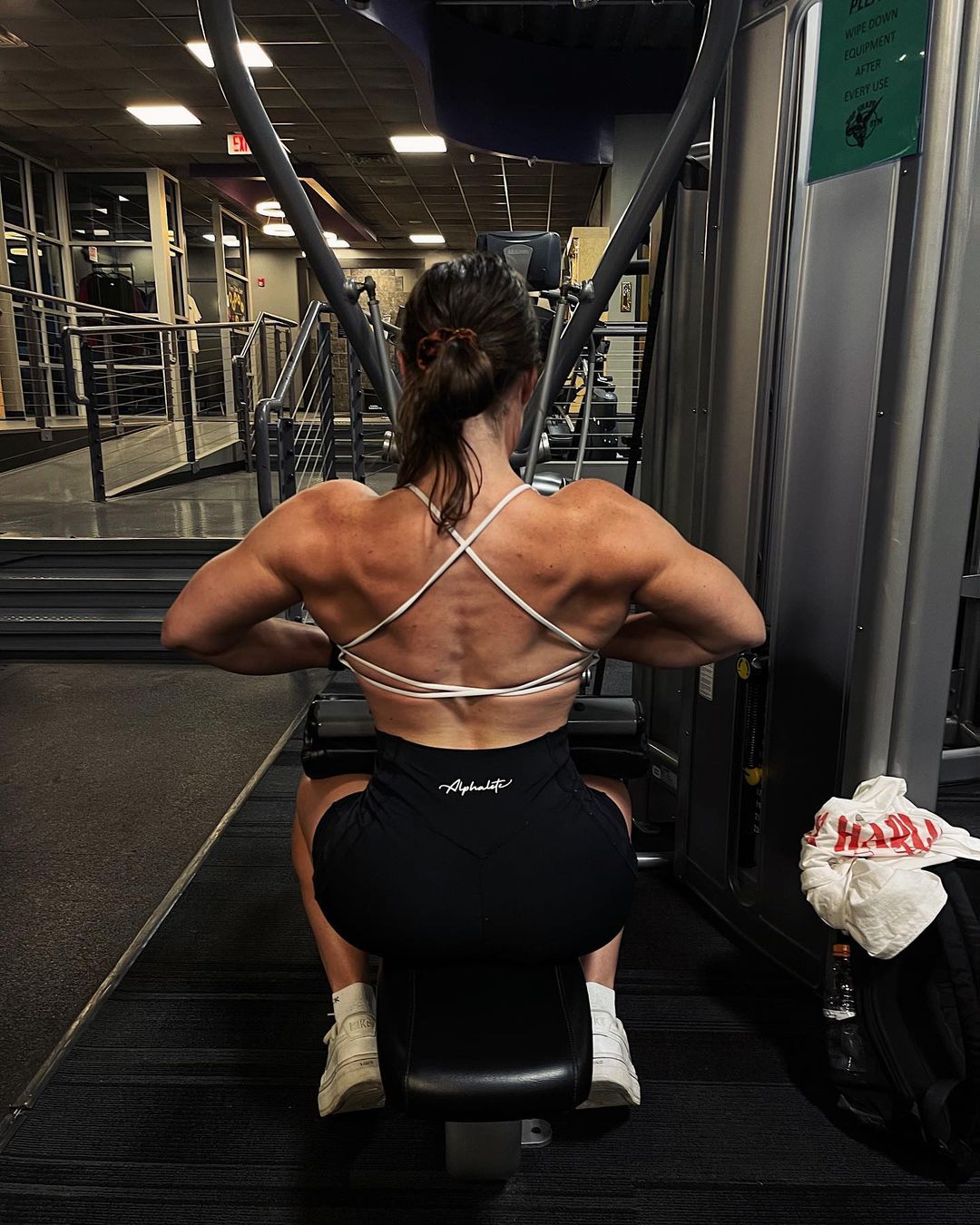 Taryn Sue (tarynssfit)