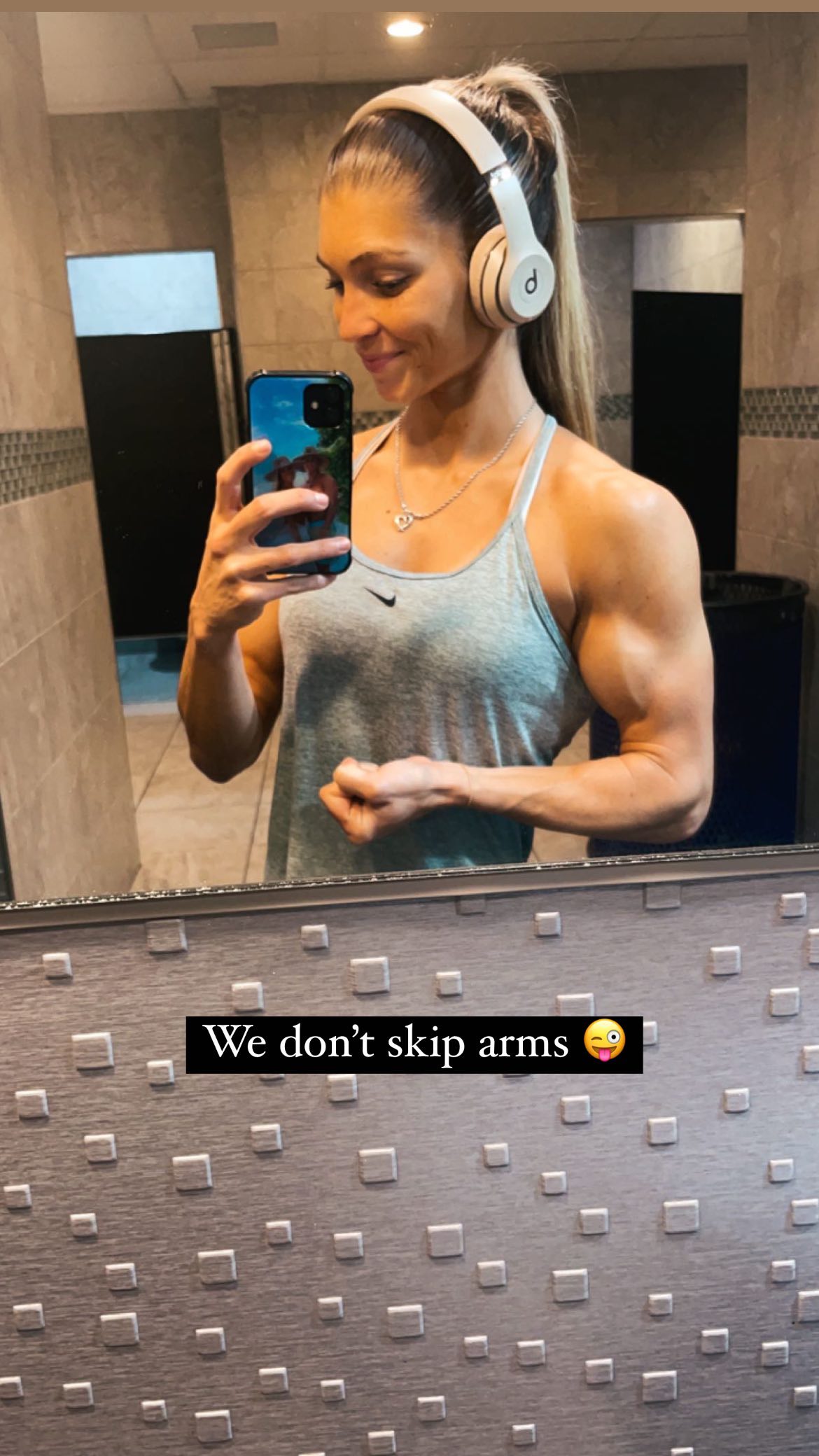 Hayley Allyn (buffblondee hayleyallynfit)