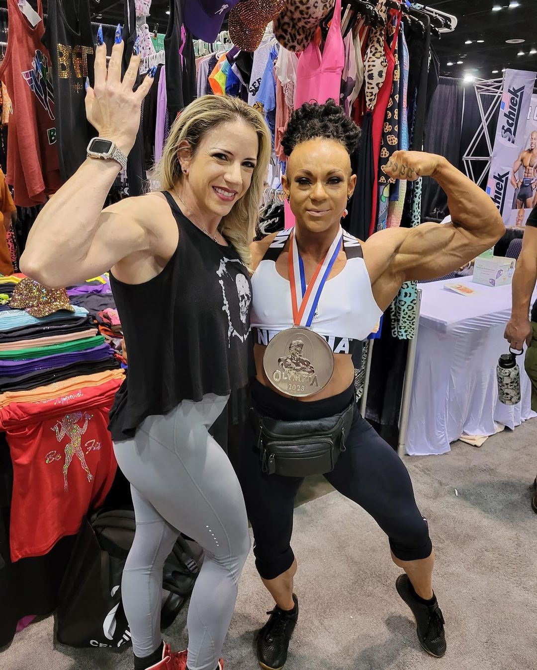 Angelique Costa, Angela Yeo