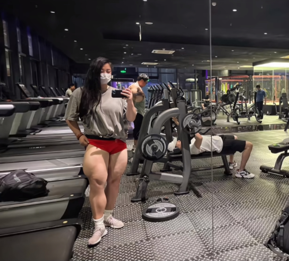 Guo Hui (doubanjiang312)