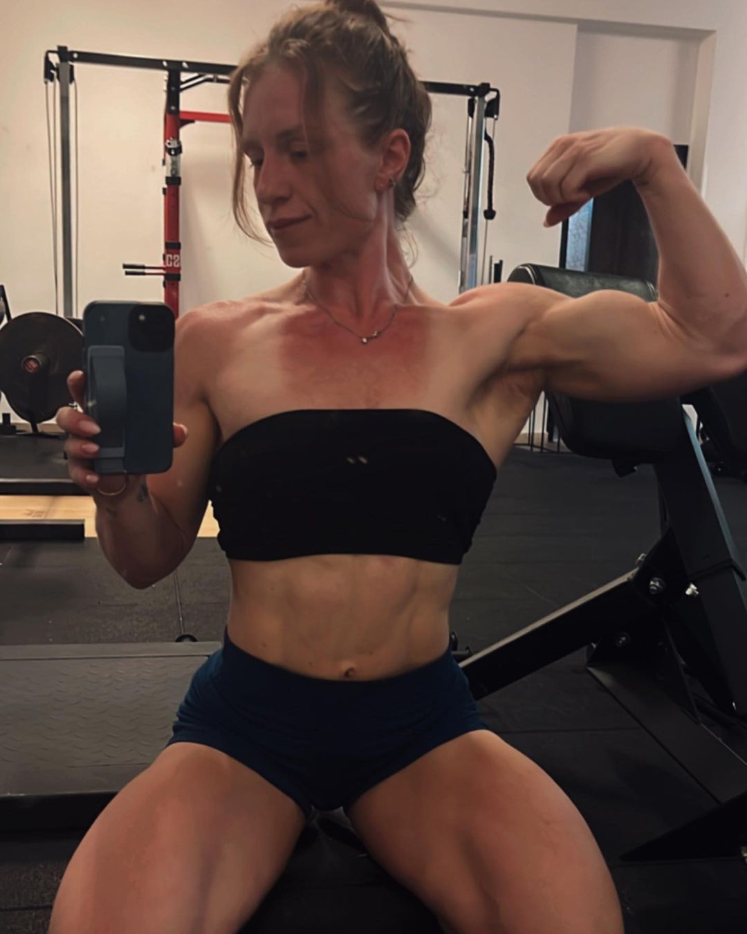 Lisa Steele (steeleliisa)