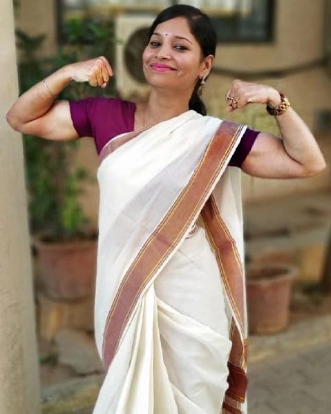 Devika (devika.fitness)