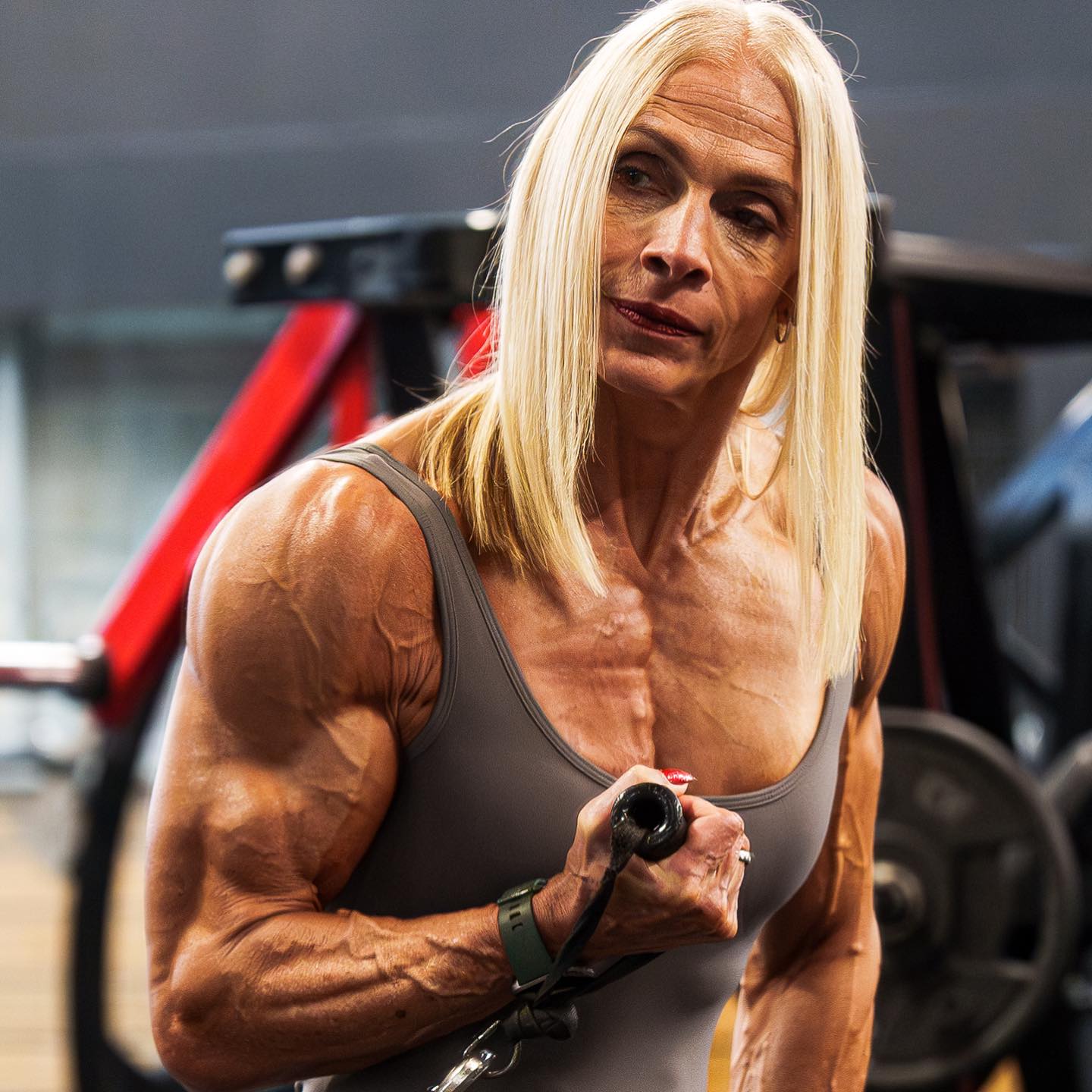 Adriana Raffaela Mawdsley (Ford)