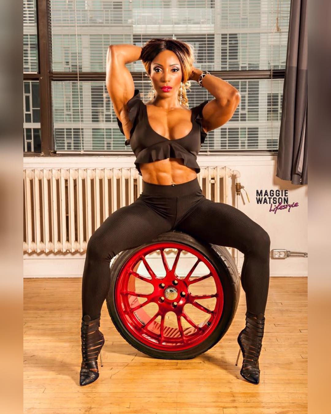 Maggie Watson (lionessfit_ness)