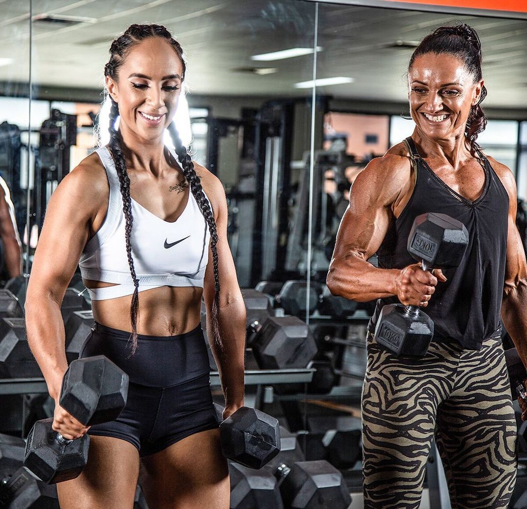 Hope Bucknell, Mylea Jones