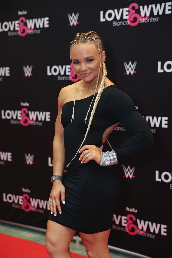 Emily Andzulis (Ivy Nile)