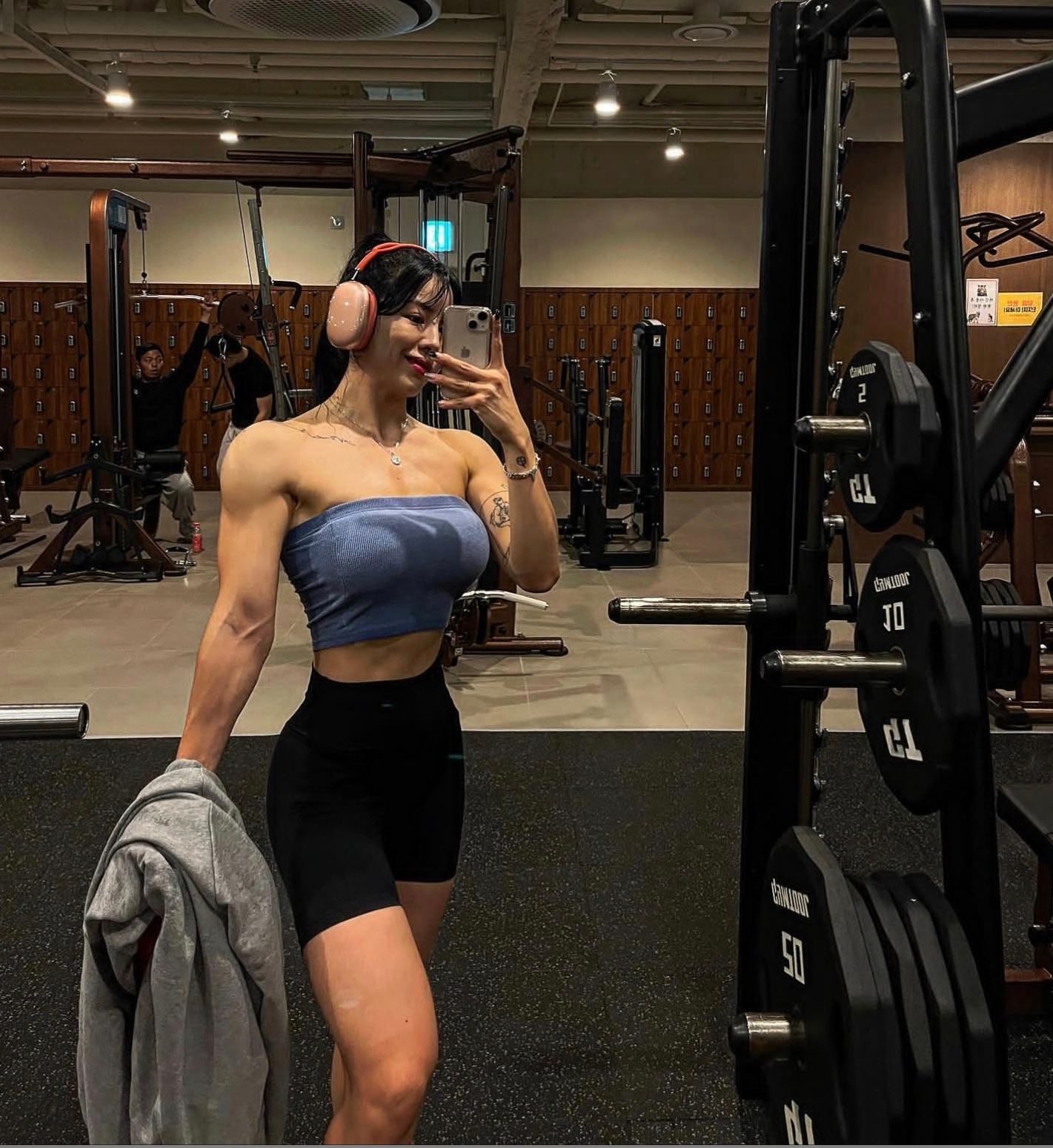 Hyeonjeong Kang (insta.hj2)