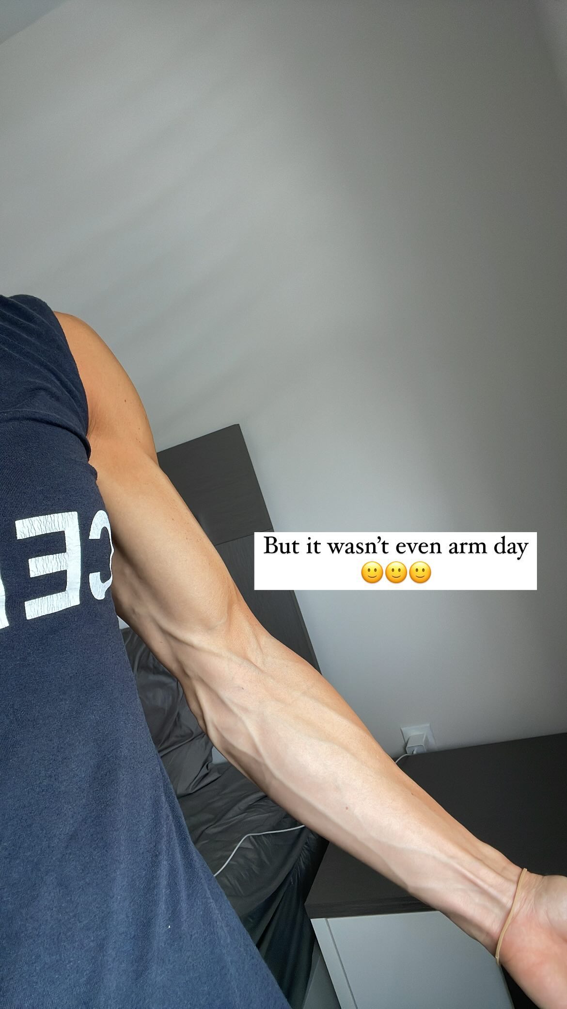 Hayley Allyn (buffblondee hayleyallynfit)