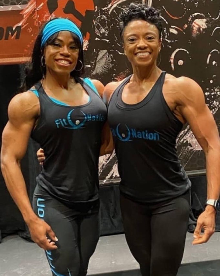 Dee Jackson, Constance Jones