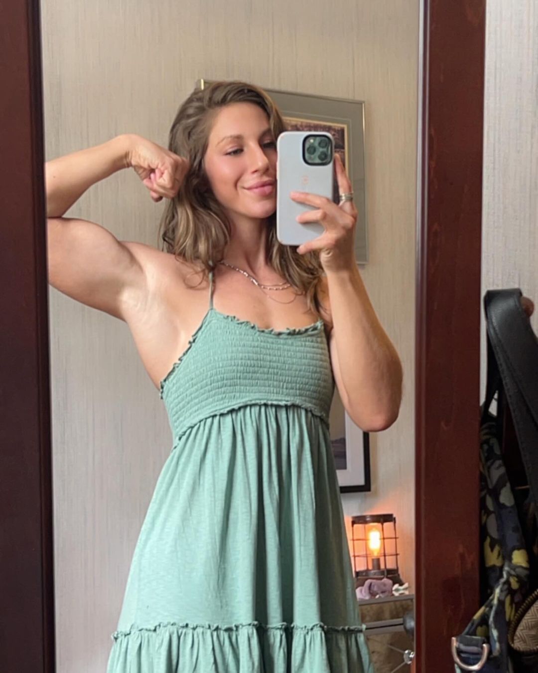 Jessica Piccoli (jjjeeessiiiccaaa)