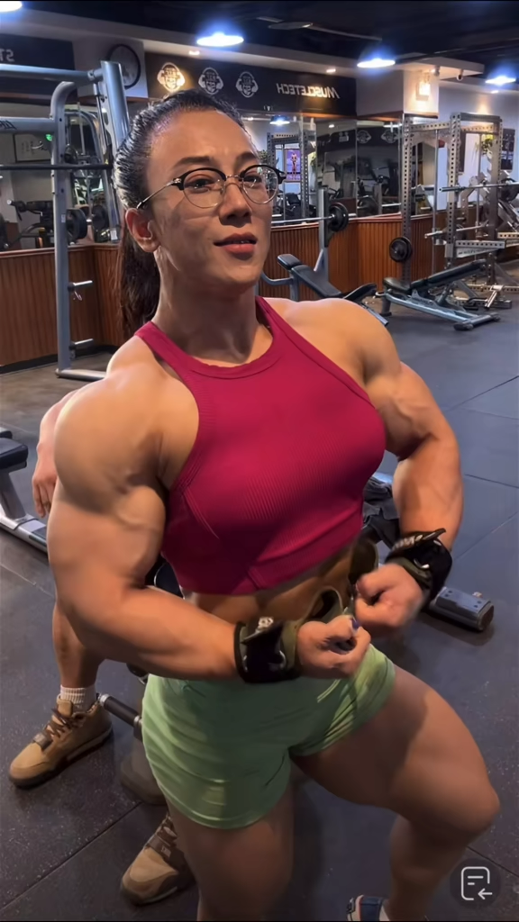 Yàn Hóng (love.u.4.ever) (ifbbproyanhong)