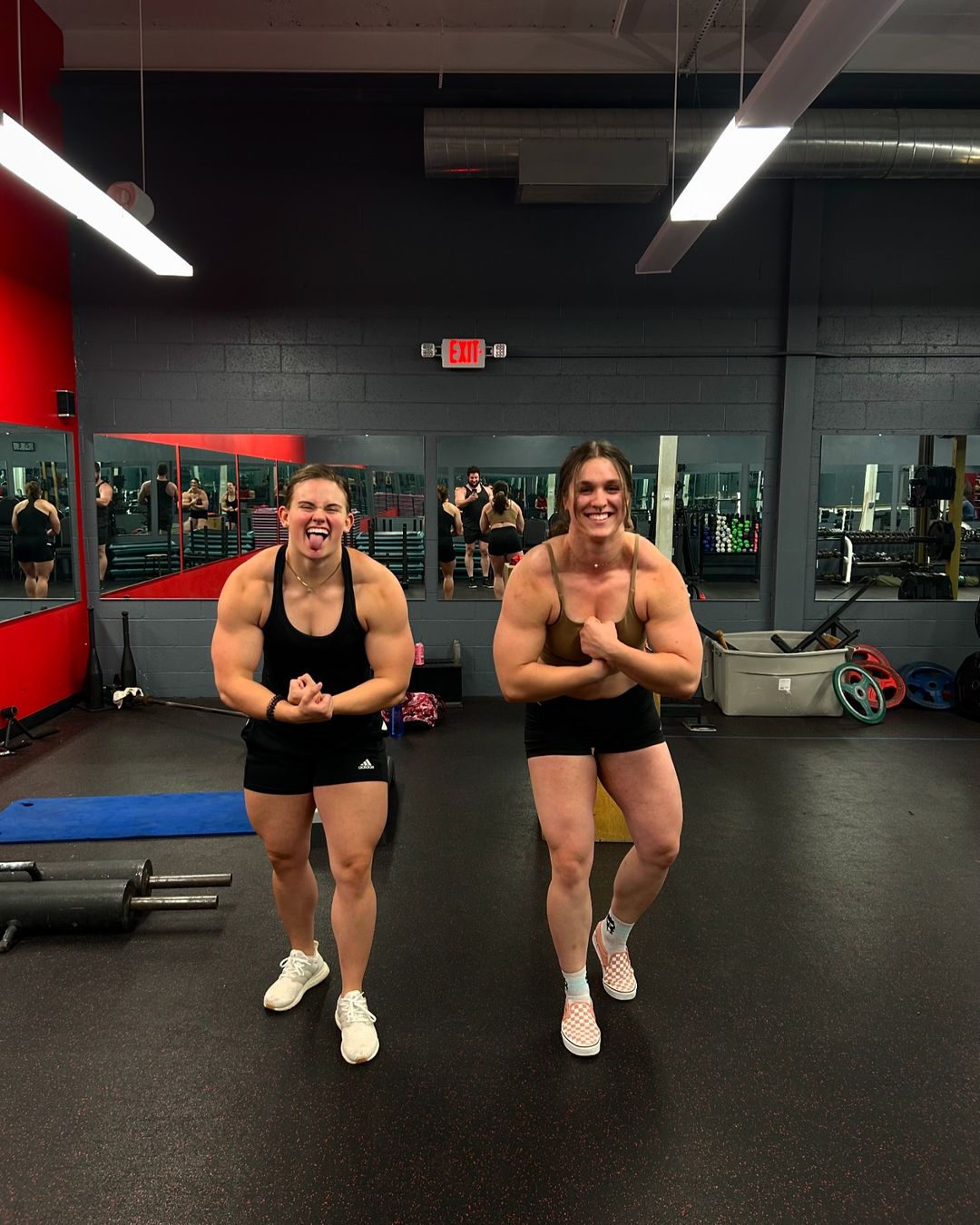 Dylan Crenshaw, Sarah Korty (sarahk_fit_)