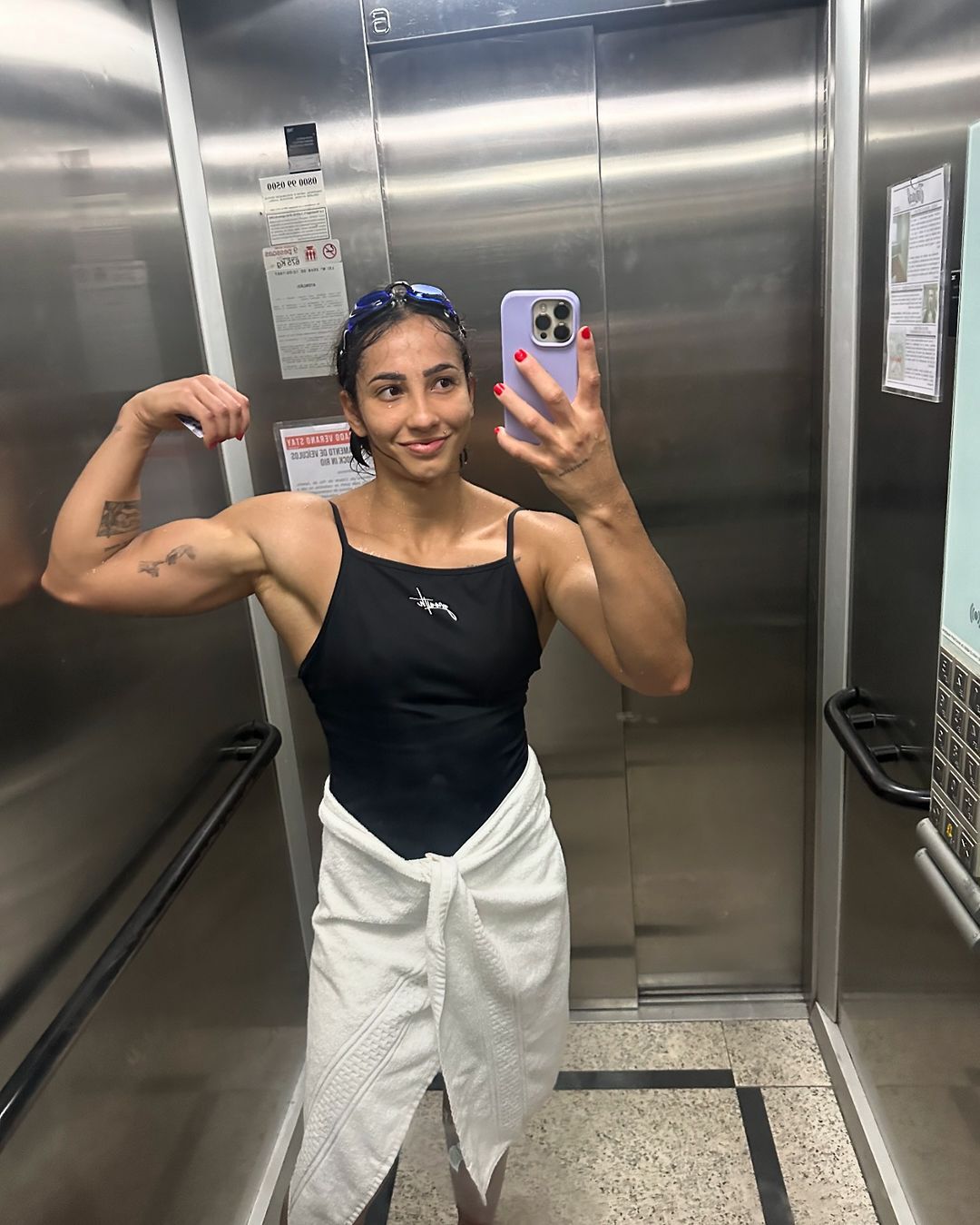 Gabriela Macedo (agabi__)