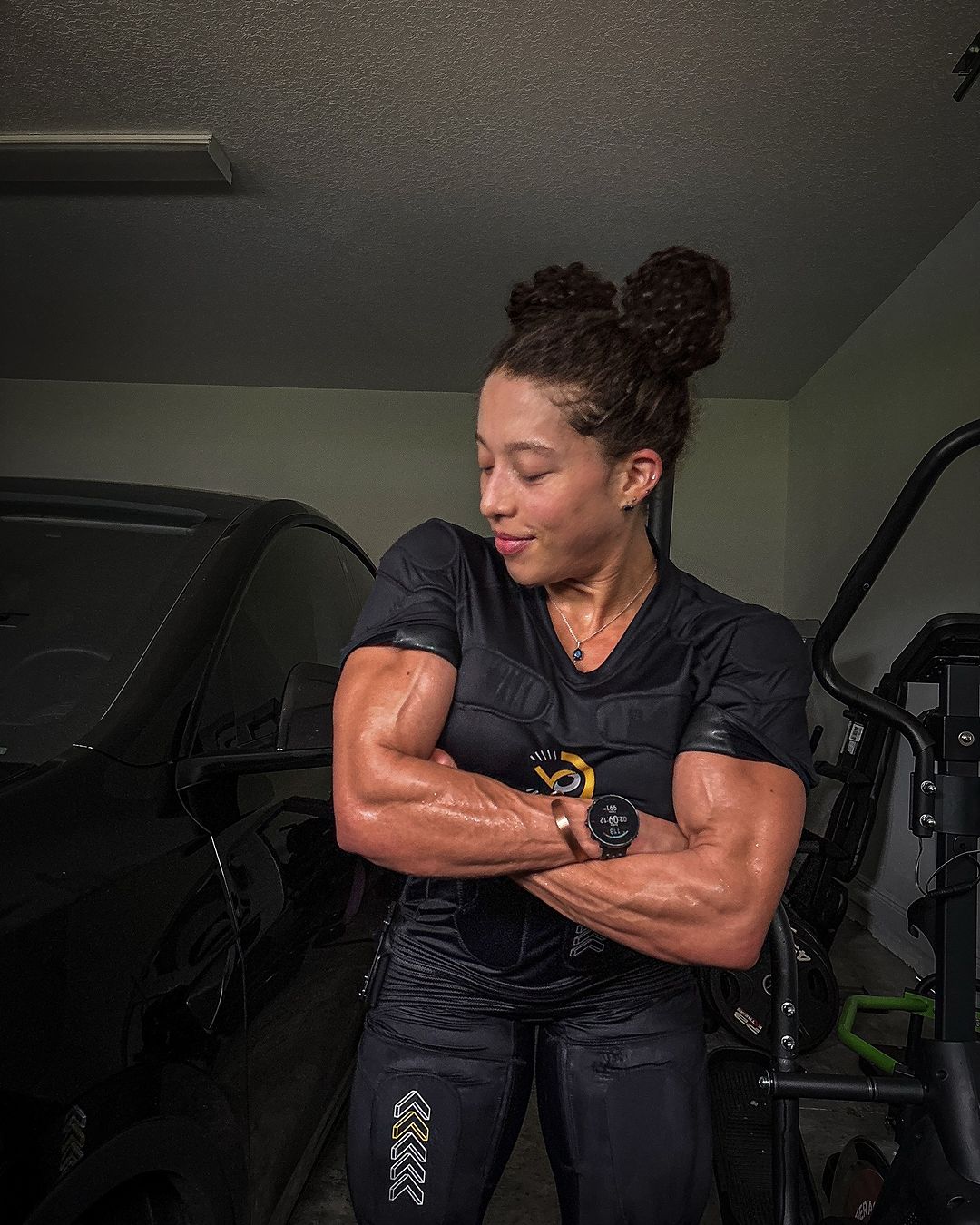 Carolyne Marquez (carolynefit_)