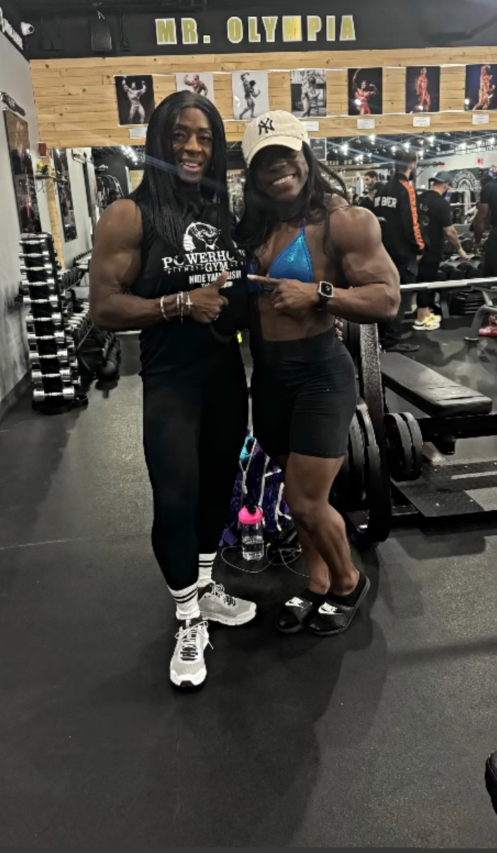 Iris Kyle, Ashley Jones