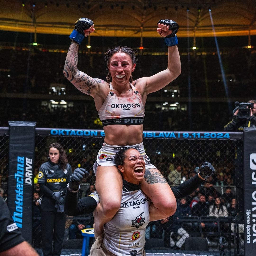 Kendra McIntyre, Mallory Martin