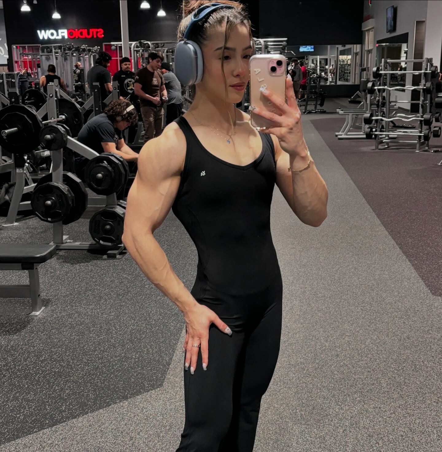 Ruby Rivera (_riverafit)