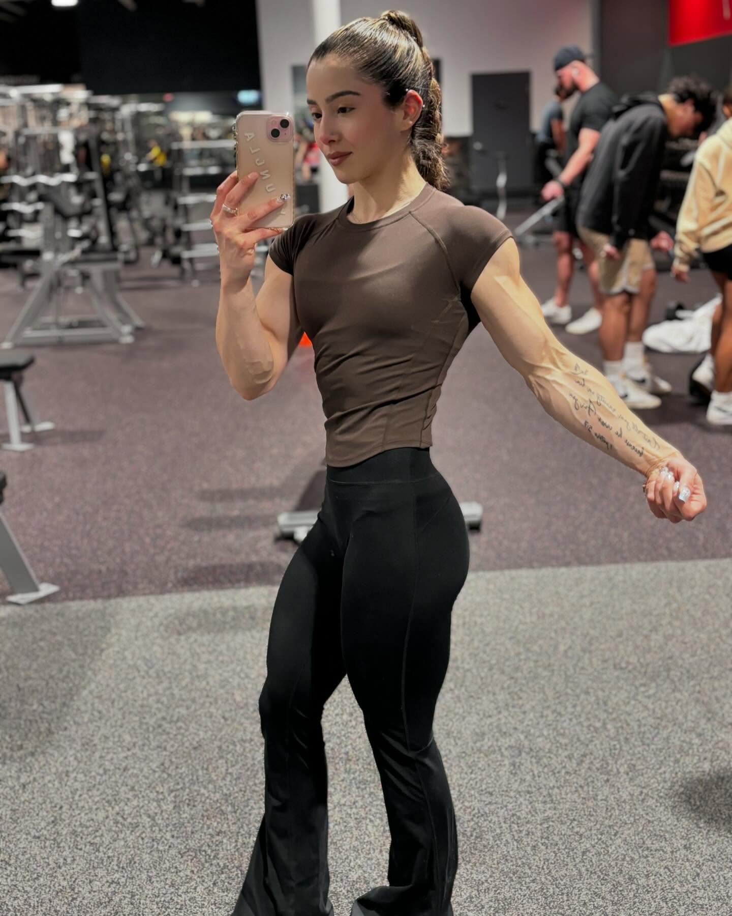 Ruby Rivera (_riverafit)