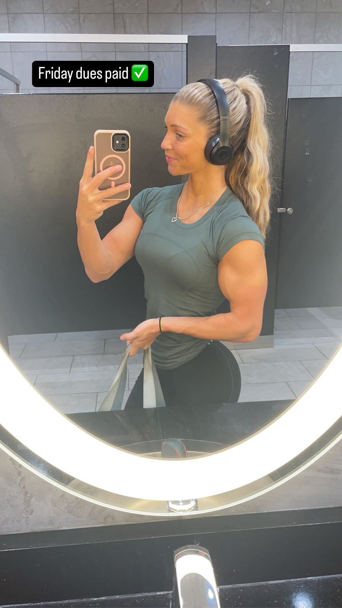 Hayley Allyn (buffblondee hayleyallynfit)