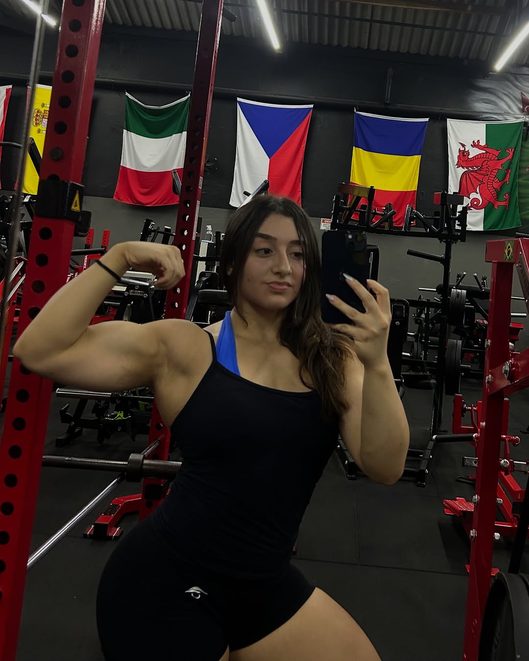 Amanda Rodrigues (amandarodriguesb_)