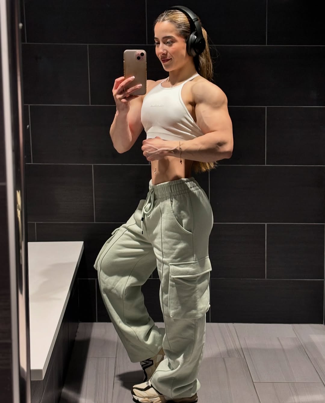 Ruby Rivera (_riverafit)