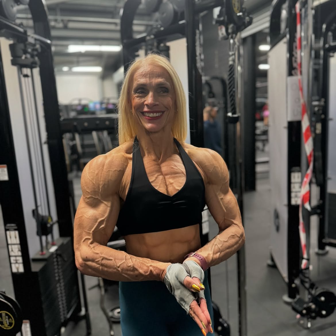 Adriana Raffaela Mawdsley (Ford)