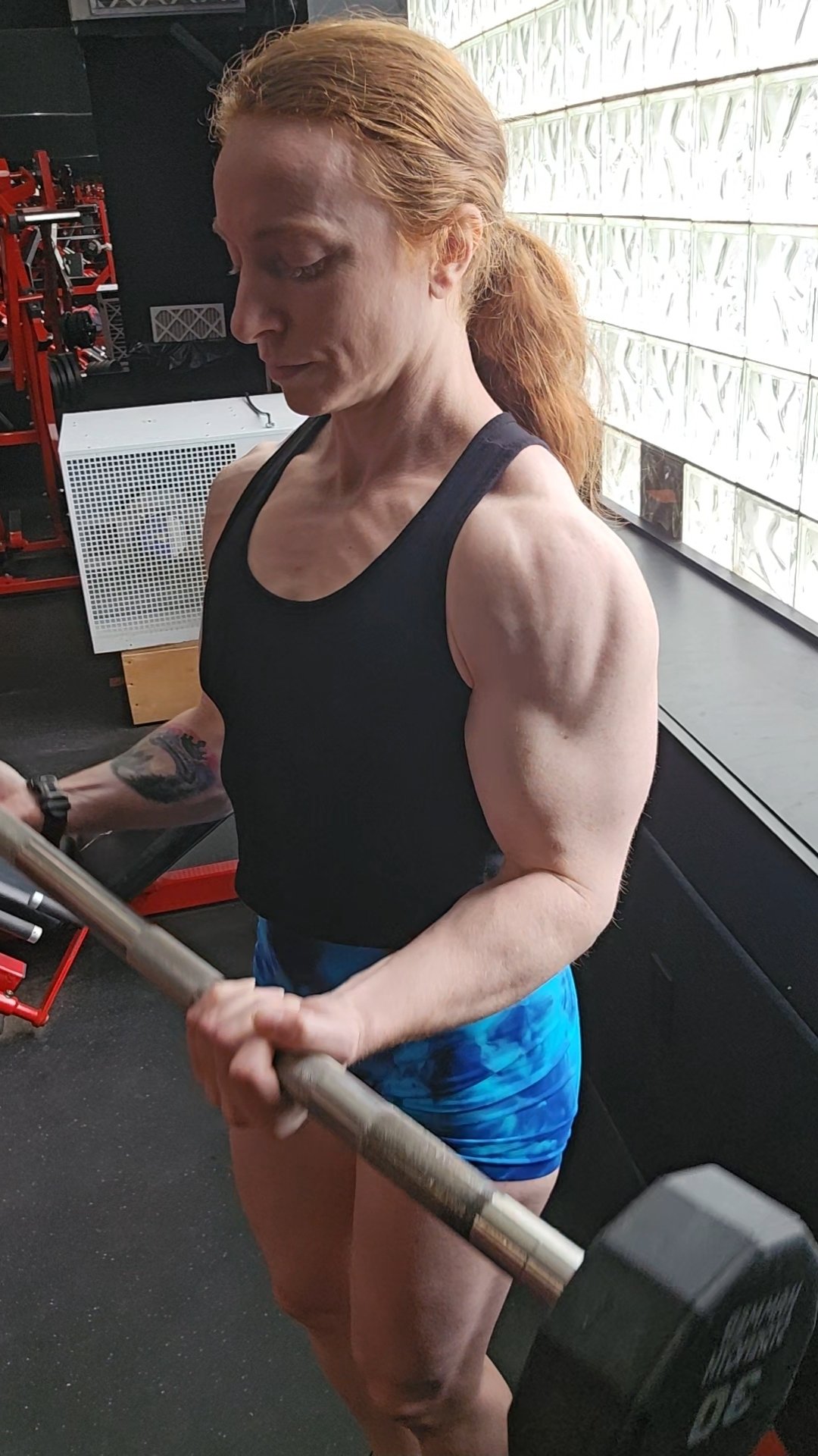 Amber (fit_little_redhead)