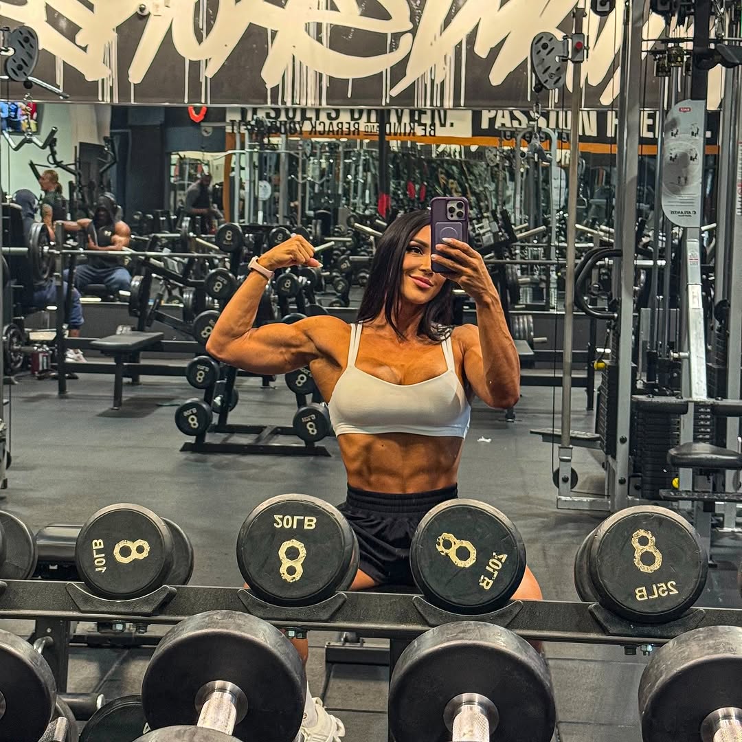 Laura Bedoya (laurabgfit)