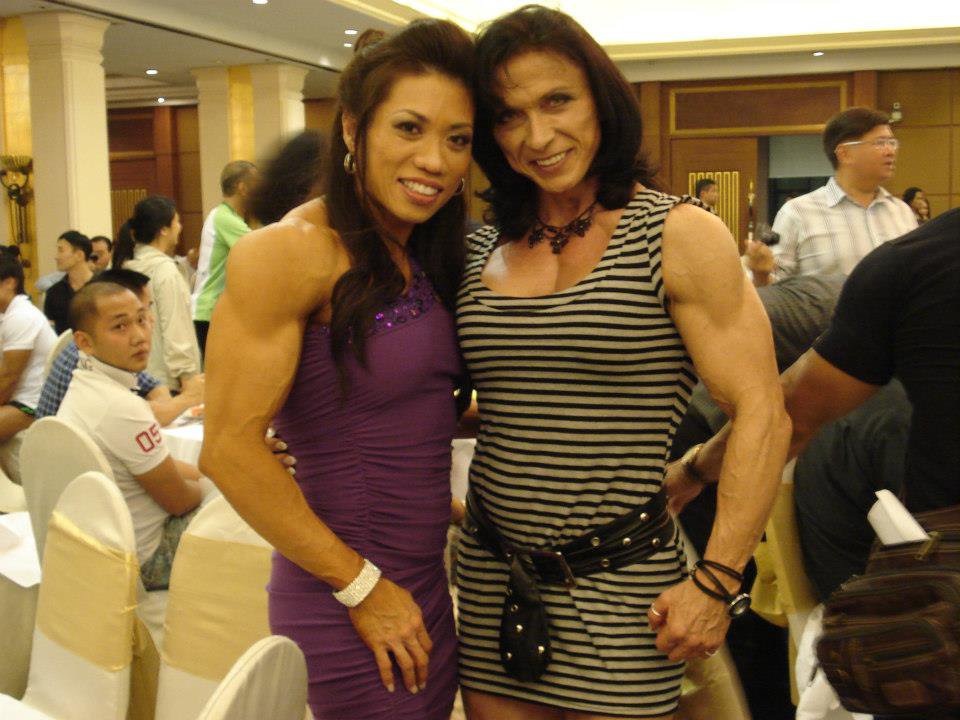 Lilian Tan, Nadine Aerts