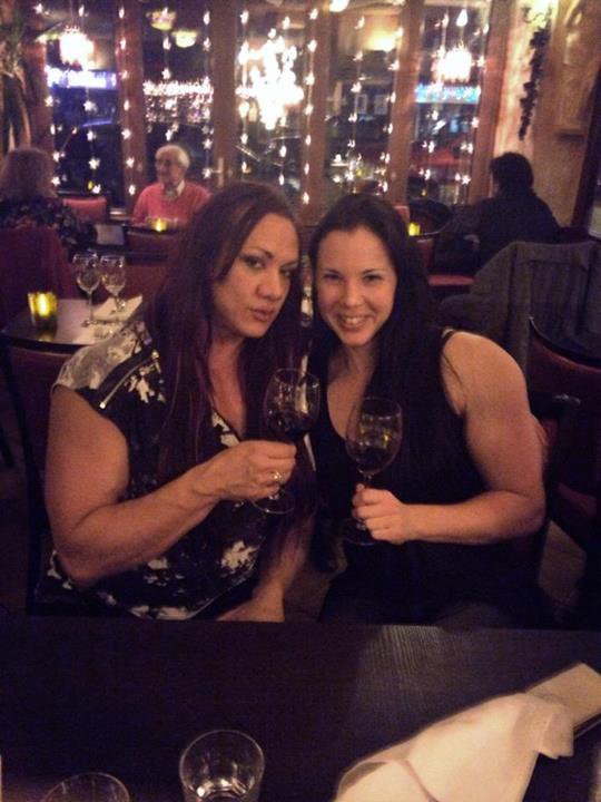 Amber Deluca, Maria Carolien Wattel